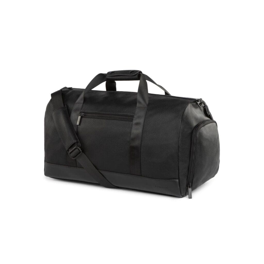 Duffle Bag vs. Duffel Bag: Big Differences Explained